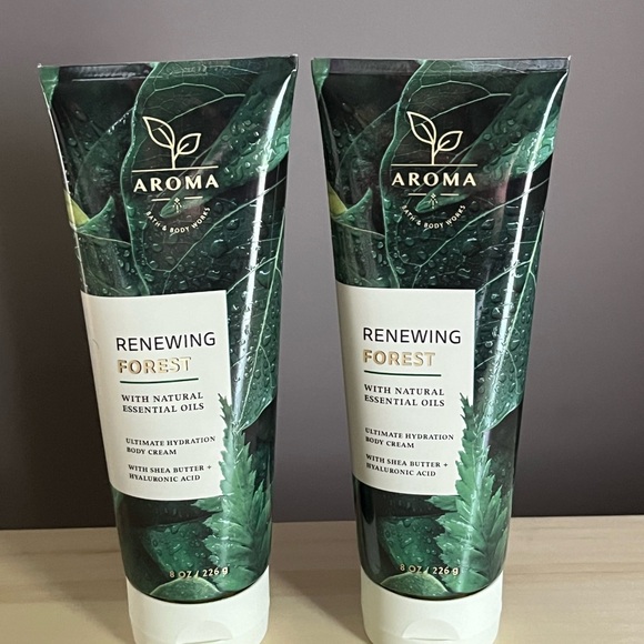Bath & Body Works | Skincare | Two Bath Body Works Aroma Renewing ...